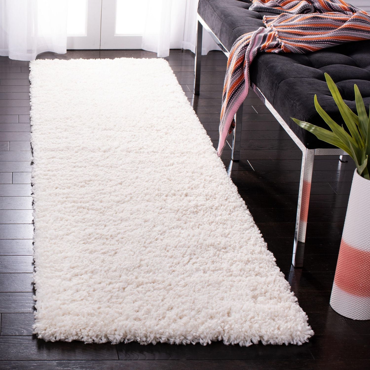 Click here for Safavieh Fontana Jamie Solid Plush Shag Area Rug 2... prices