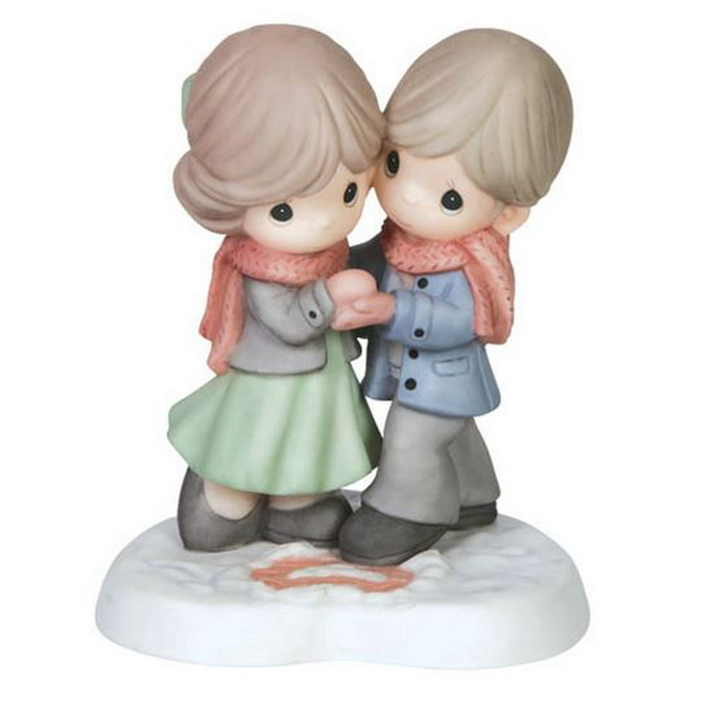 Precious Moments Snow Wonder I Love You Couple Christmas Figurine