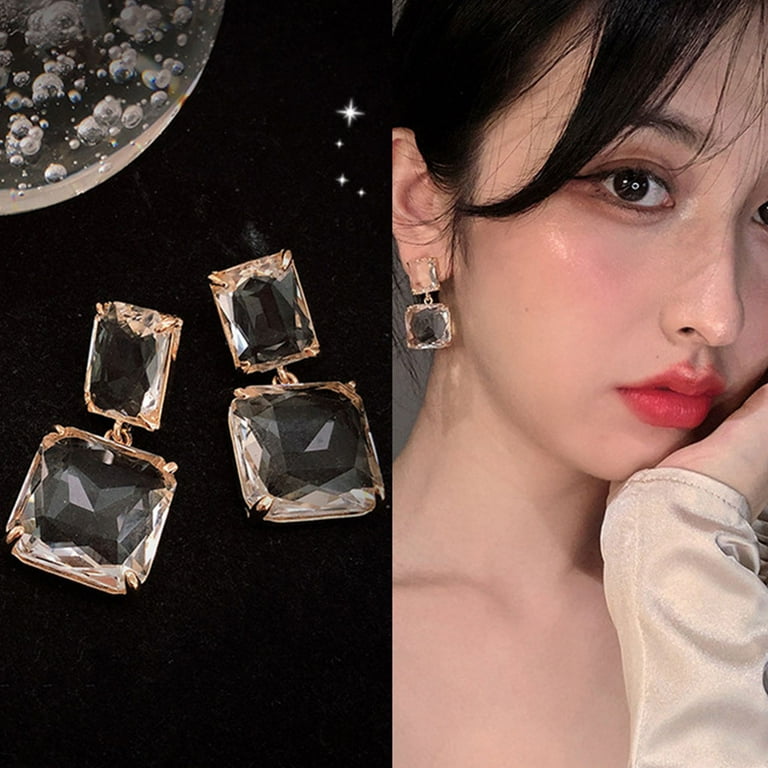 Crystal Block's Instagram, Twitter & Facebook on IDCrawl