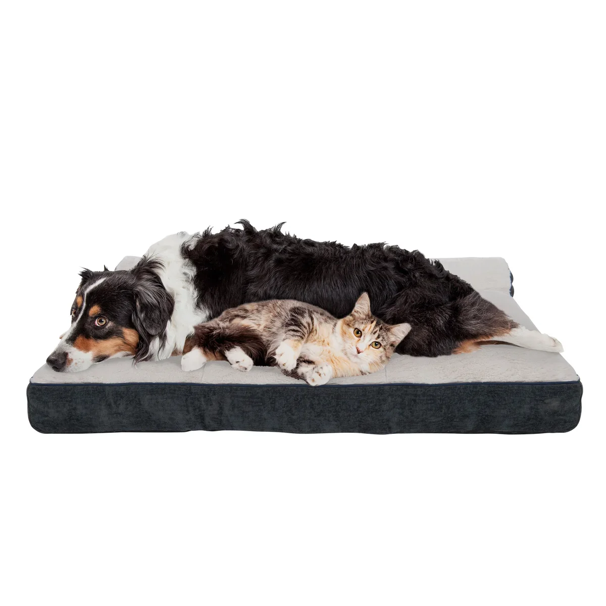 Click here for Beco Lounge & Co. Beau Pet Bed Medium prices