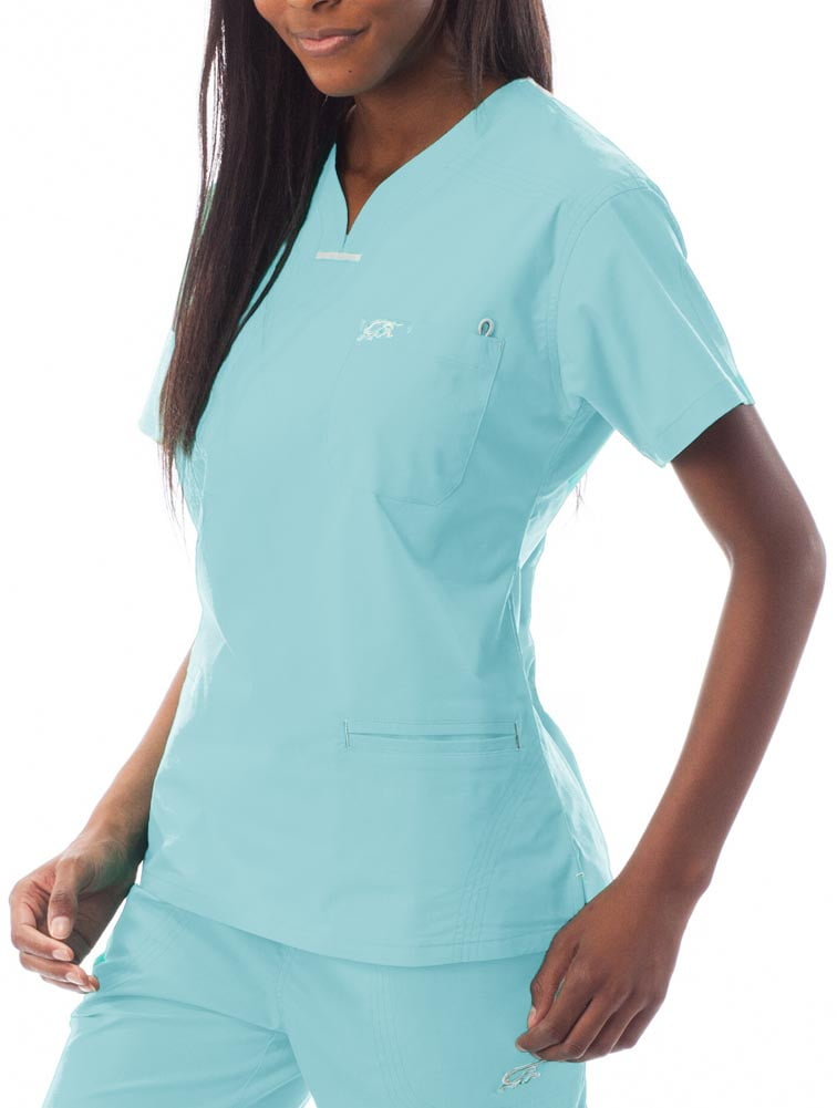 Iguana Med Med Flex II 3-Pocket Sporty Top Scrub Top - Walmart.com