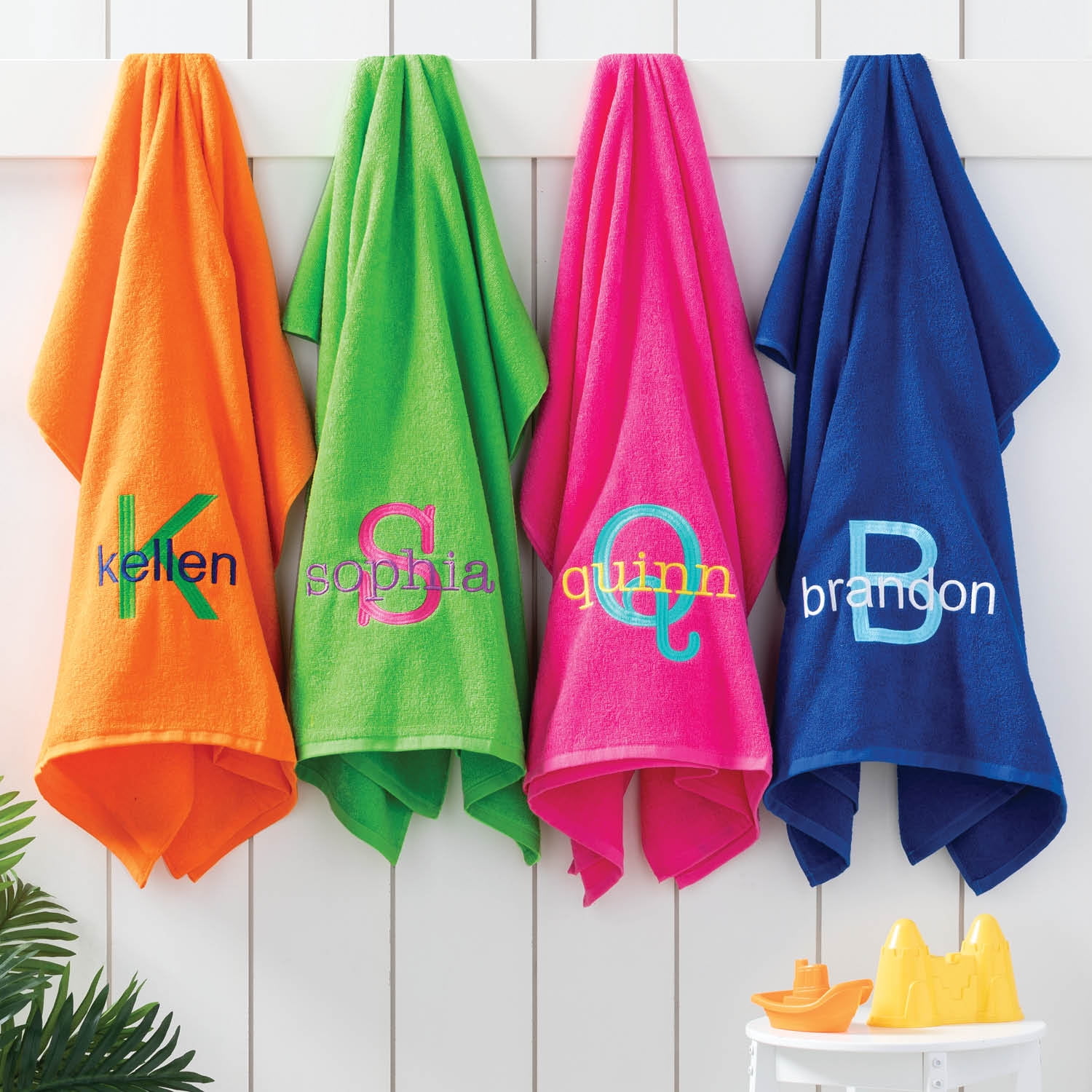 Colorful Initial Terry Loop Small Beach Towel - Walmart.com