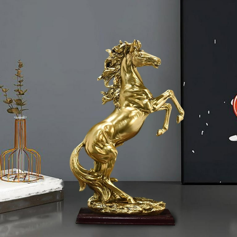 Golden Horse Award Statue