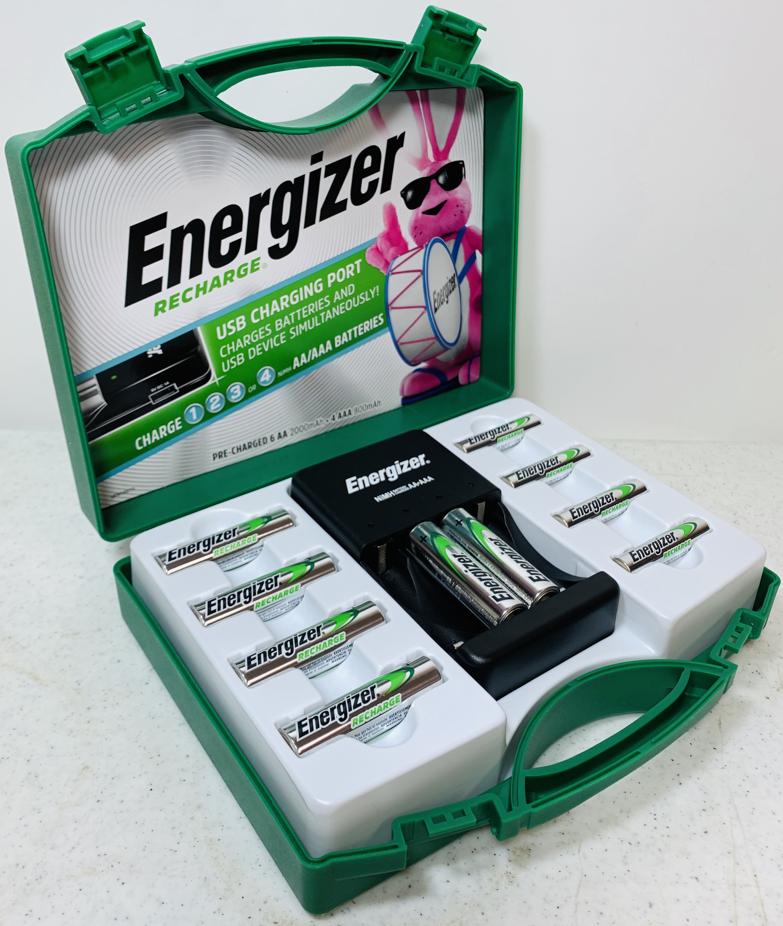 Energizer Rechargeable Batteries Kit With USB Charger 6 AA 4 AAA Energizer Rechargeable Batteries Kit With USB Charger 6 AA 4 AAA