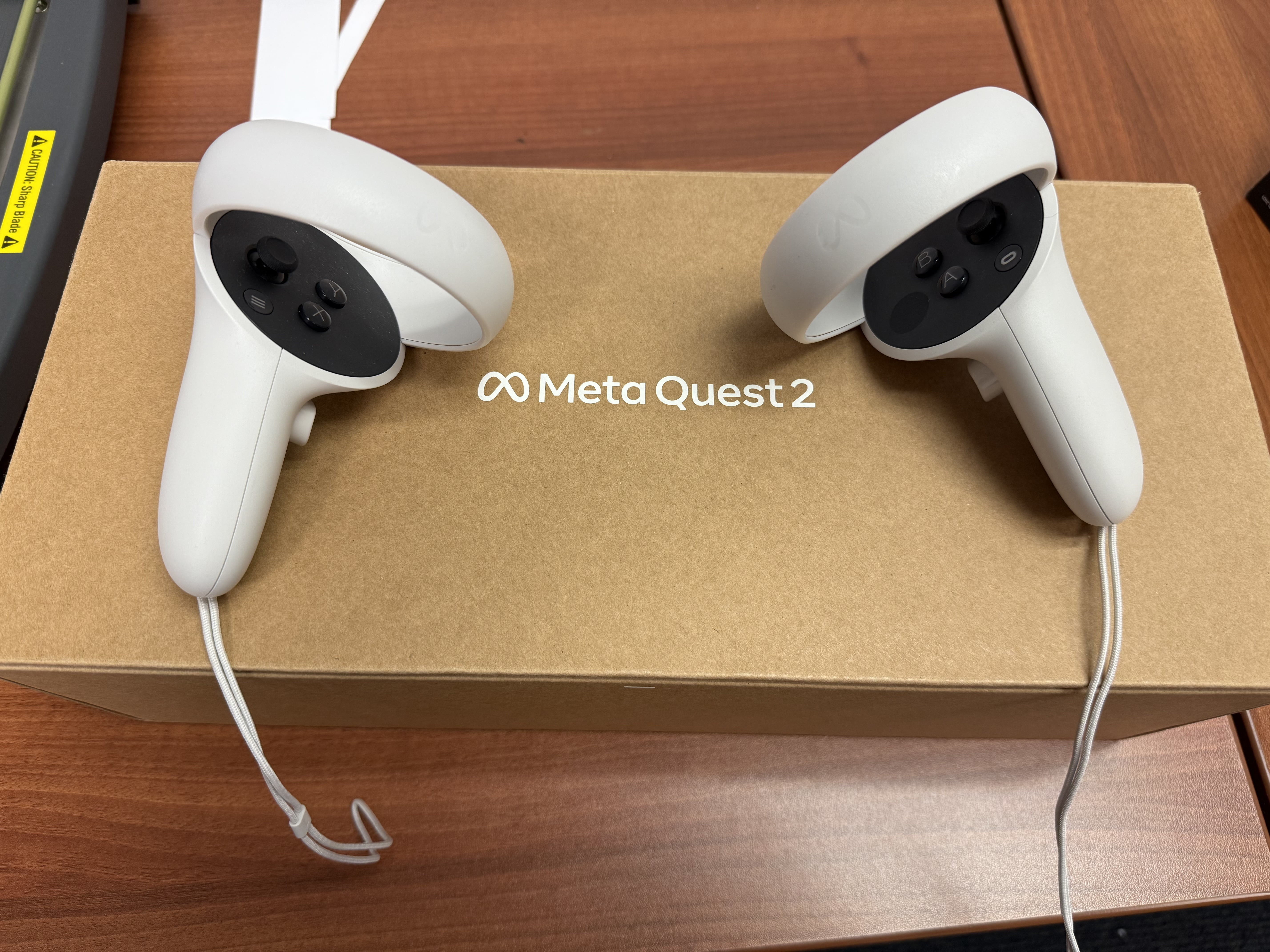Pre-Owned Meta Quest 2 (Oculus) - Advanced All-In-One Virtual Reality ...