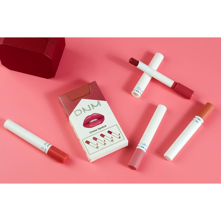 Diamond Lips With Smoke