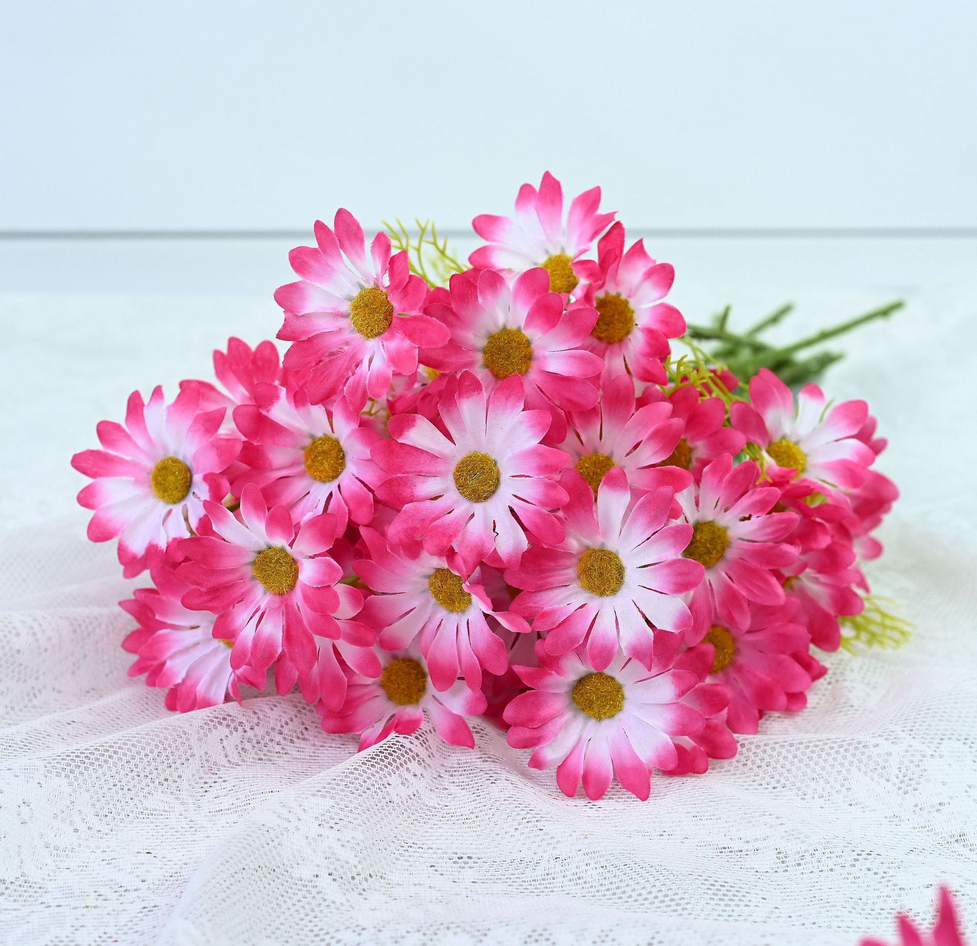 LOVE DOCK 10 Pieces Artificial Flower Daisy Home Decoration Chamomile ...
