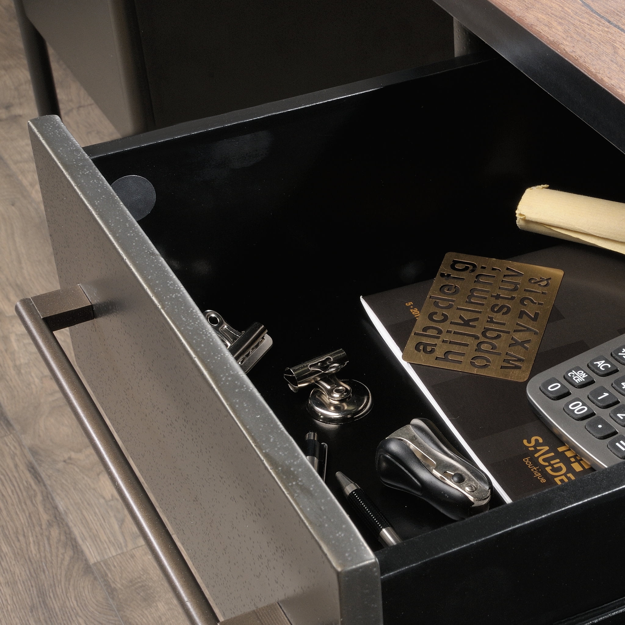 Sauder boulevard cafe executive desk store