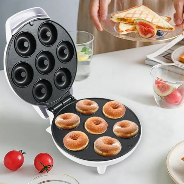 Peggybuy 110/240V Mini Donut Maker 7-hole 1200W Electric Doughnut Machine (US White) - Walmart.ca