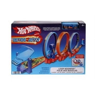 Hot Wheels Slot Track Pack with Carrying Case, Two 1:64 Cars, and 5.5 ...