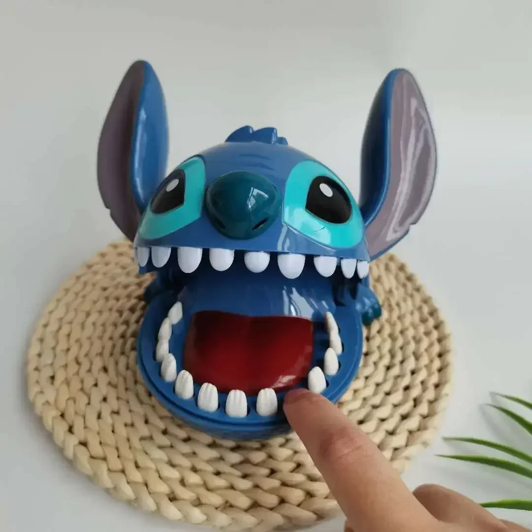 Figuras de Anime Stich Bite Finger Stitch, dentista Push Teeth ...