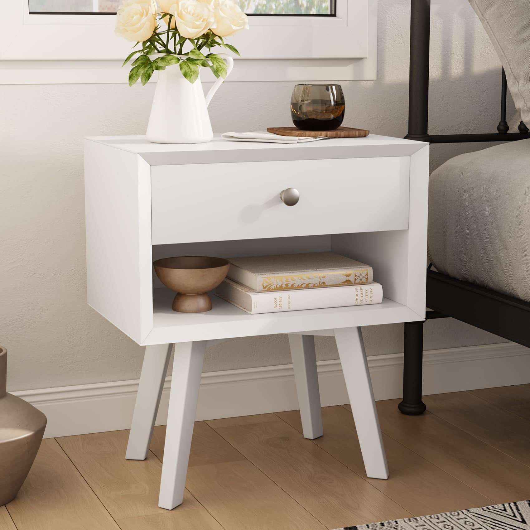 Algherohein Mid-Century Nightstand with 1 Drawer for Bedroom,White ...