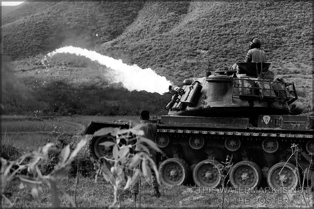24"x36" Gallery Poster, M67 Zippo flamethrower tank in action near Da ...