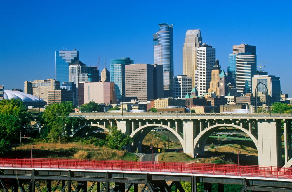 Morning view of Minneapolis, MN skyline Poster Print by Panoramic ...