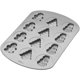 Wilton Non-Stick Christmas Cookie Shapes Pan, 12-Cavity Gingerbread Man ...