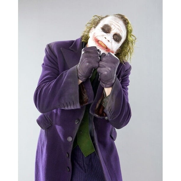 Heath Ledger as Joker puts on eerie grimace 2008 The Dark Knight 8x10 ...
