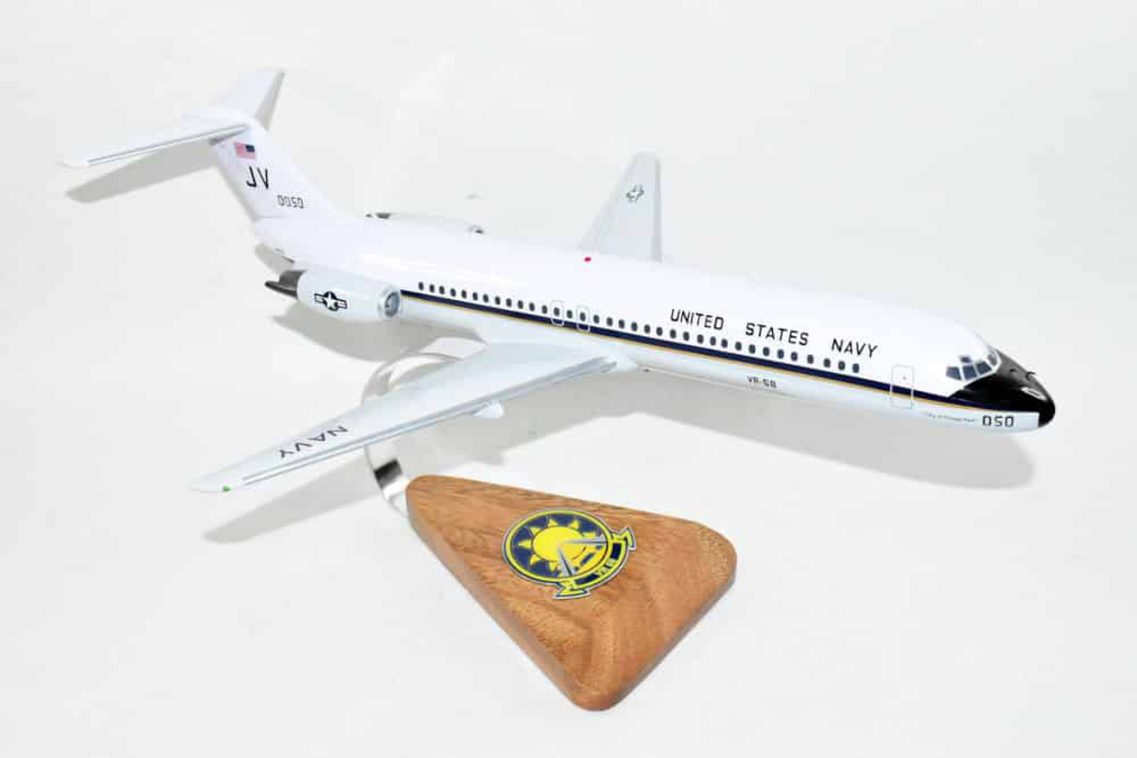 VR-58 Sunseekers C-9b Skytrain II Model, 1/80th (18) Scale, Mahogany ...