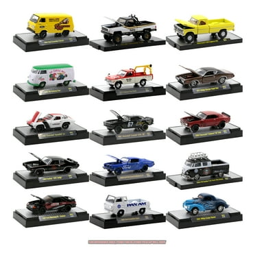 "Muscle Machines Diecast Model Vehicles with a Display Stand, 1:64 ...
