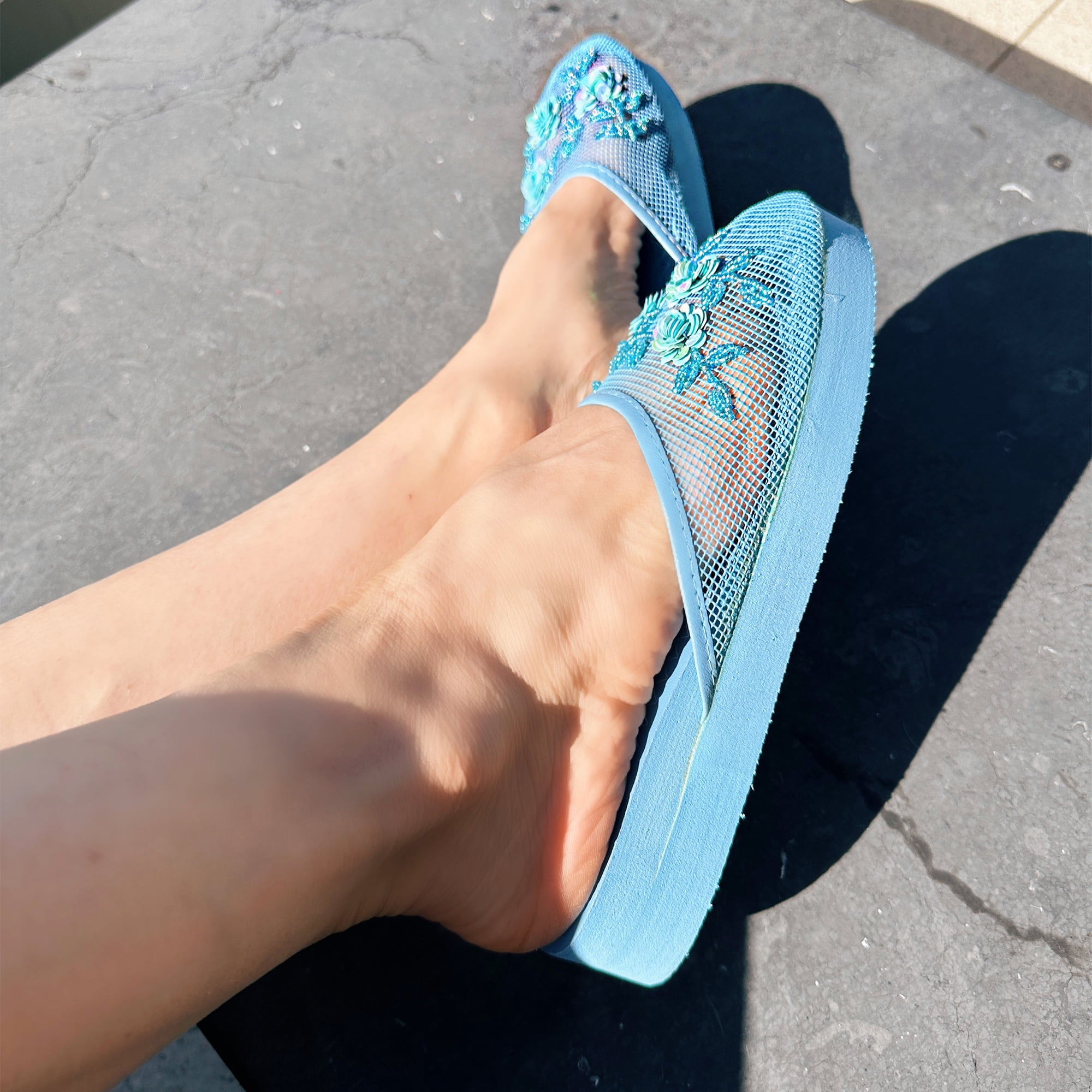 Slip On Mesh Chinese Sandals