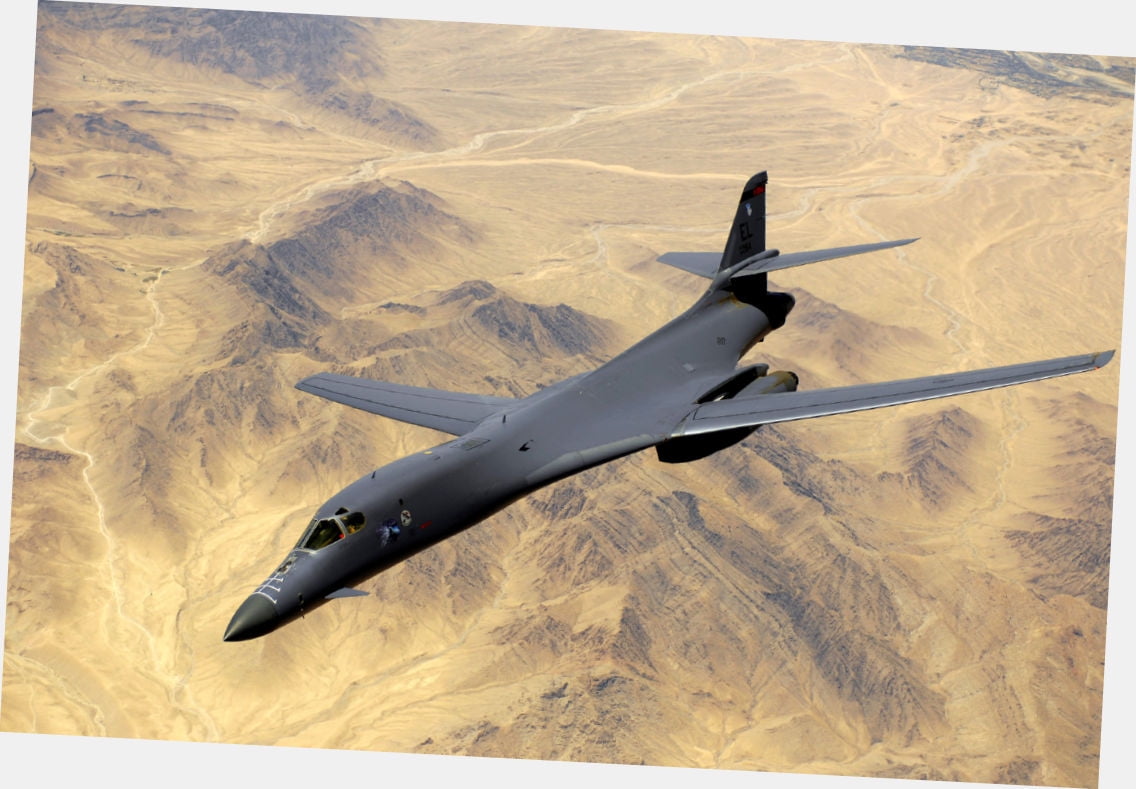 B1 Bomber Poster 11"x17" 11x17 Multi-Color Square Adults Best Posters ...