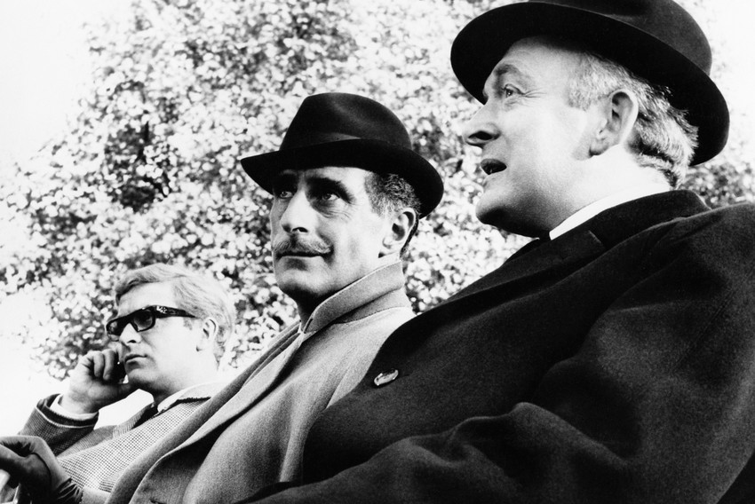 Michael Caine and Guy Doleman and Nigel Green in The Ipcress File ...