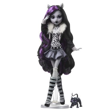 Monster High Draculaura Doll & Pet, Reel Drama Collection, Black ...