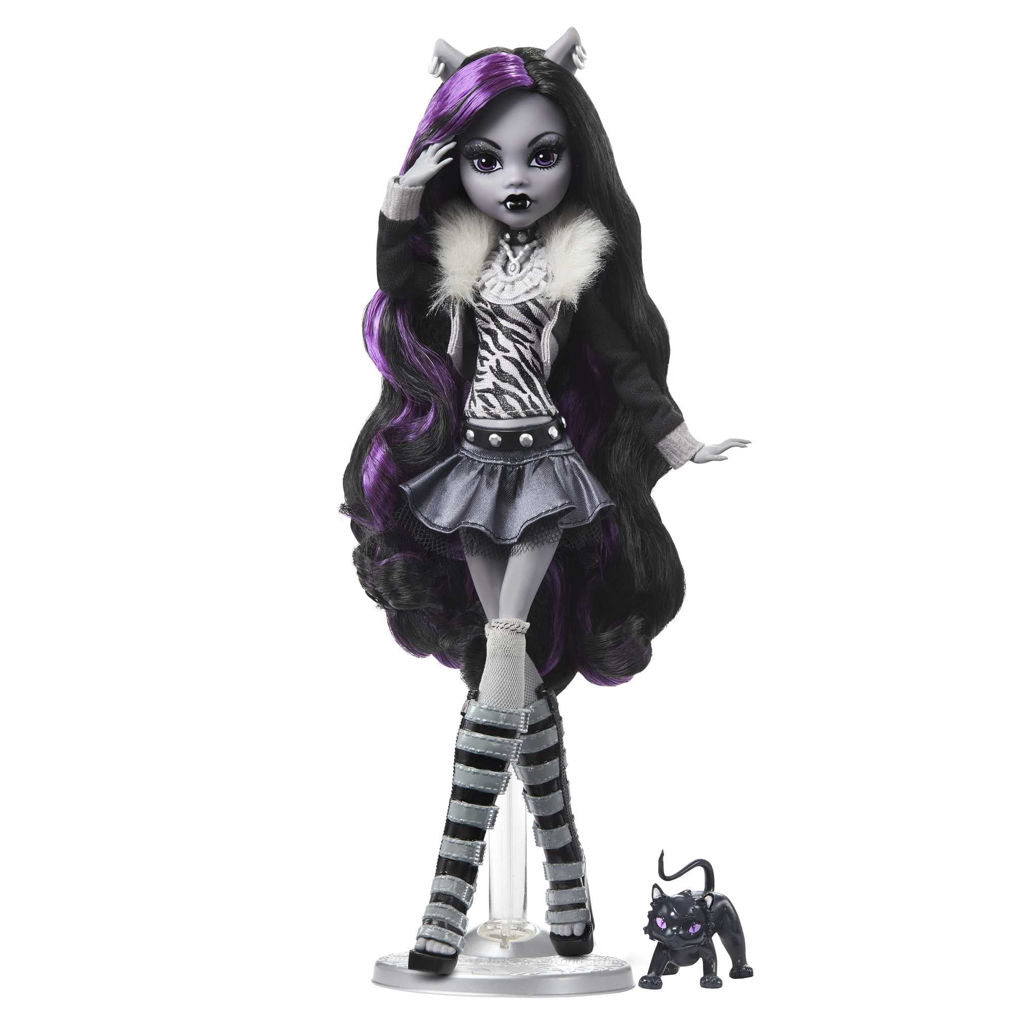 Click here for Monster High Reel Drama Clawdeen Wolf Collector Do... prices
