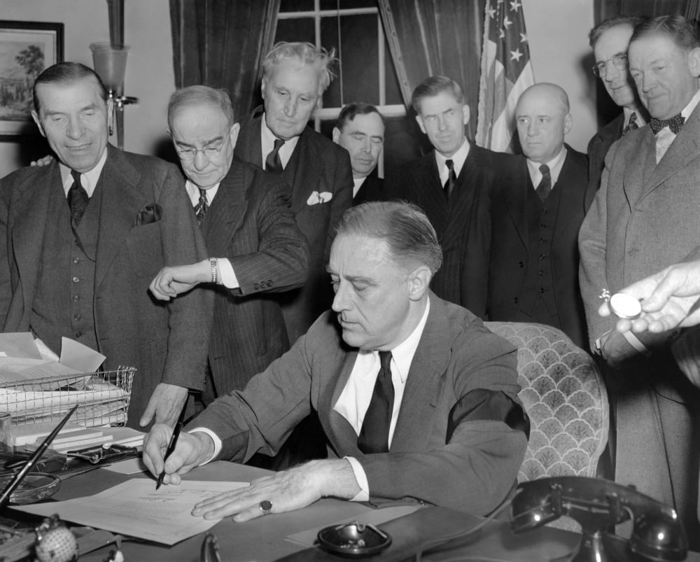 President Franklin D. Roosevelt Signs The Joint Congressional ...