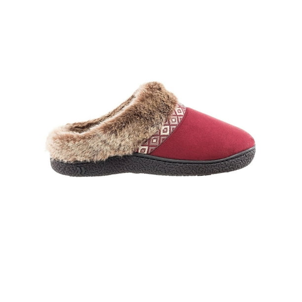 Isotoner Women's Slippers