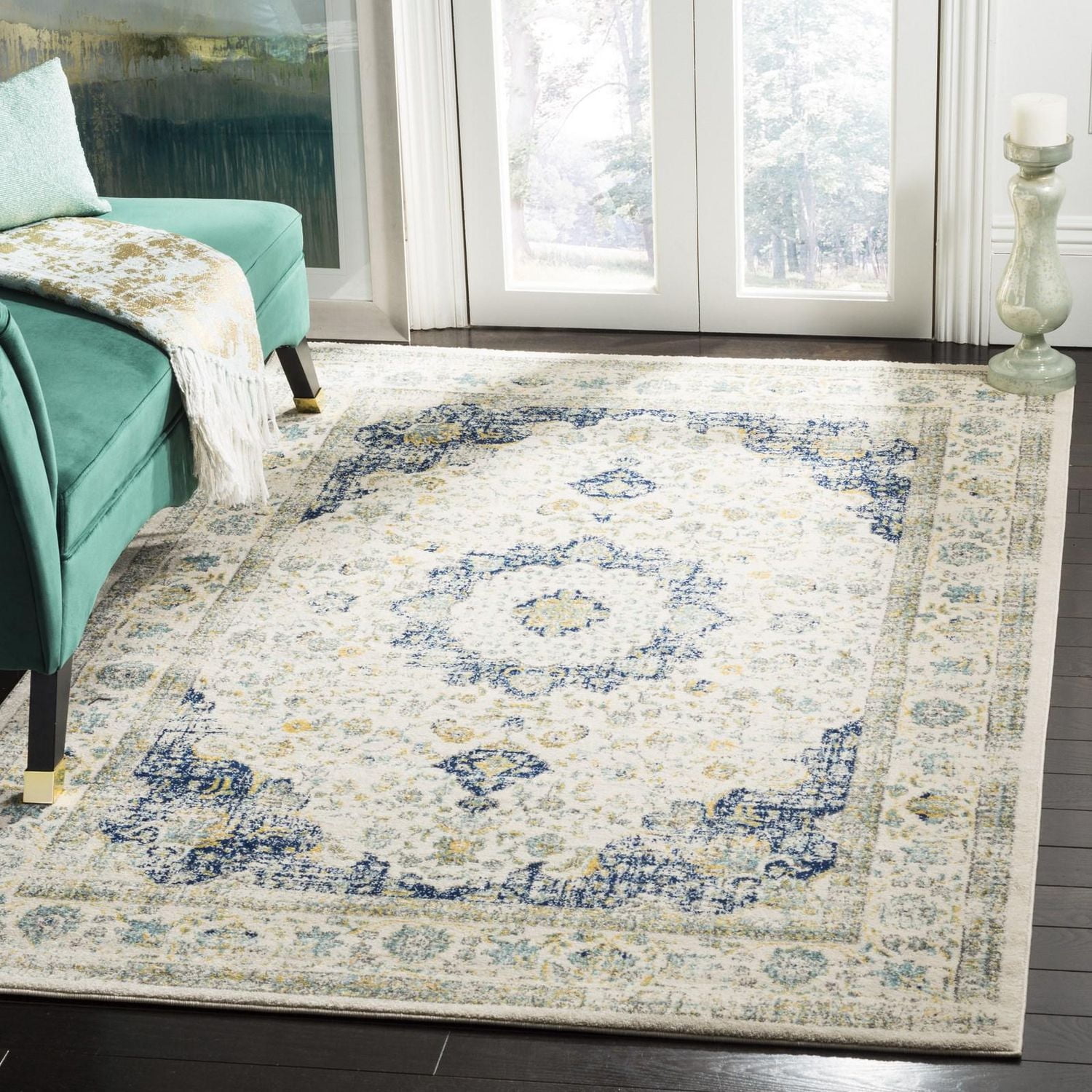 Click here for Safavieh Evoke Teale Traditional Area Rug 67 X 67... prices