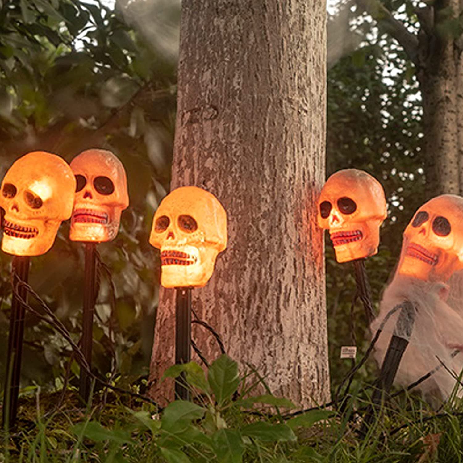 Skull Halloween Pathway Markers TOTALLY GHOUL Halloween 3 Skulls