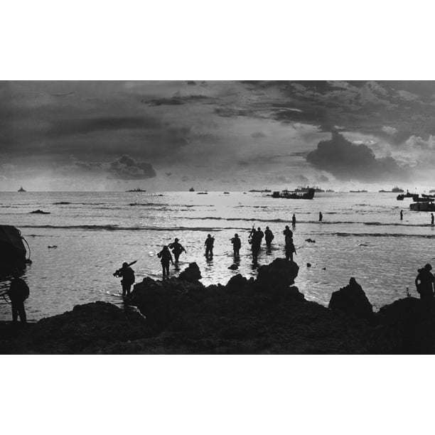 U.S. Amphibious Invasion Of Tinian Island In The Marianas History (36 x ...
