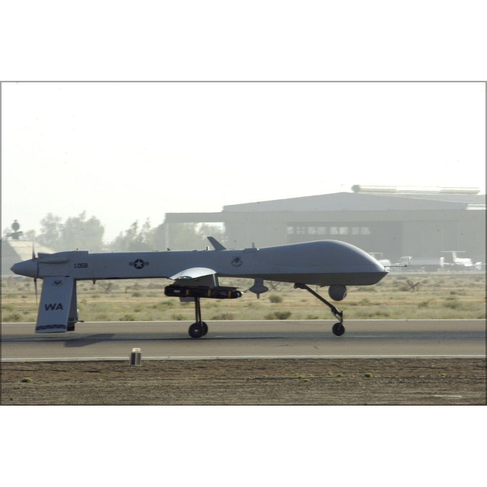 24"x36" Gallery Poster, MQ-1 Predator uav drone Balad Air Base, Iraq ...