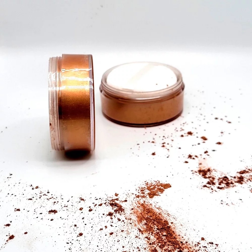 YANY Beauty Glow Golden Bronzer for Face or Body Powder Highlighter for ...