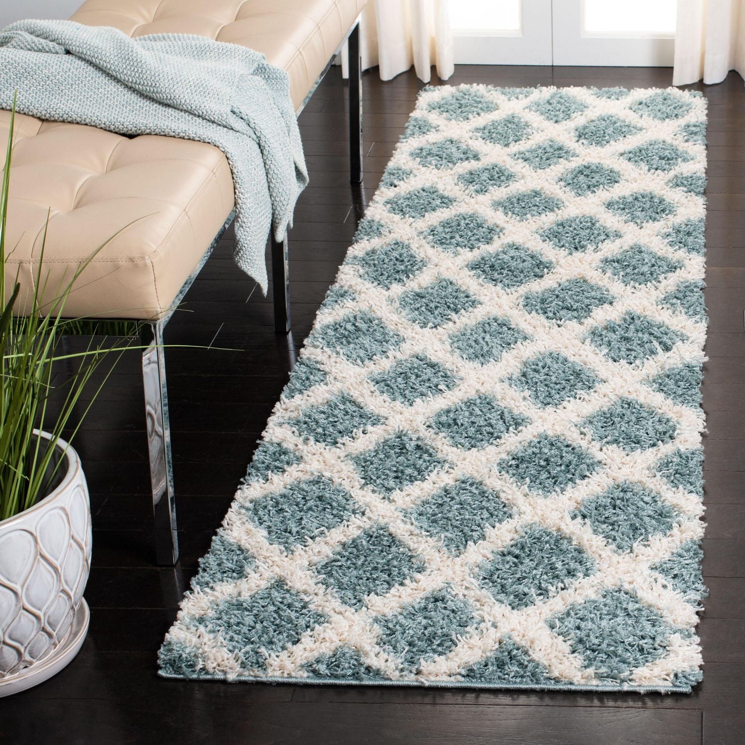 Click here for Safavieh Dallas Jerrie Geometric Shag Area Rug 23... prices