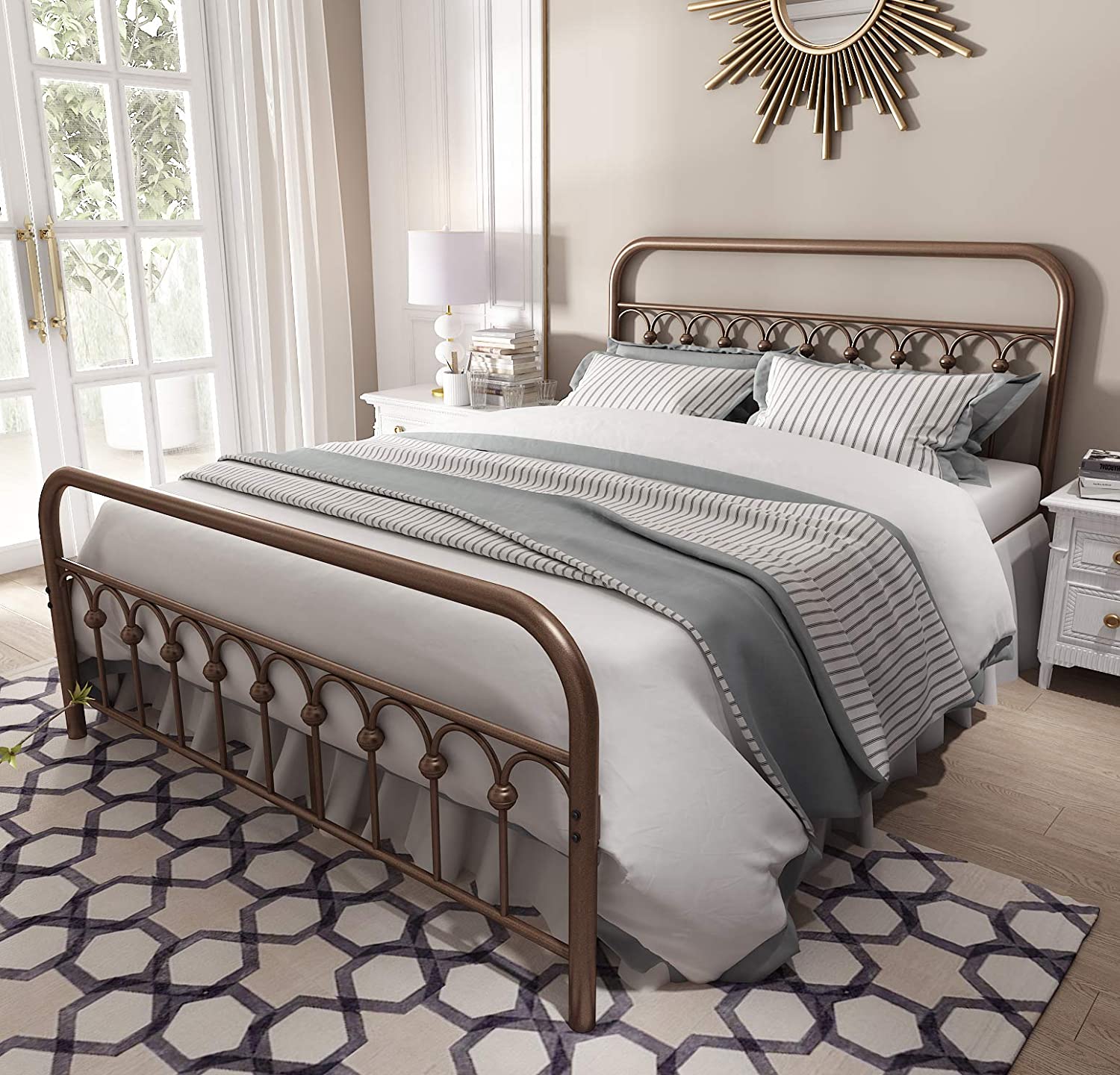 SHMAMT Vintage Sturdy Queen Size Metal Bed Frame with Headboard and ...