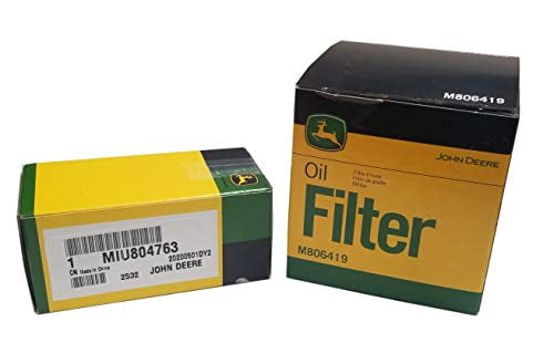 John Deere Original Equipment Fuel and Oil Filter M806419/MIU804763 Kit ...