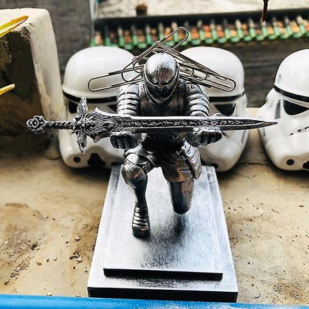 New Magnetic Sword Knight Pen Stand Toy Figure | Walmart Canada