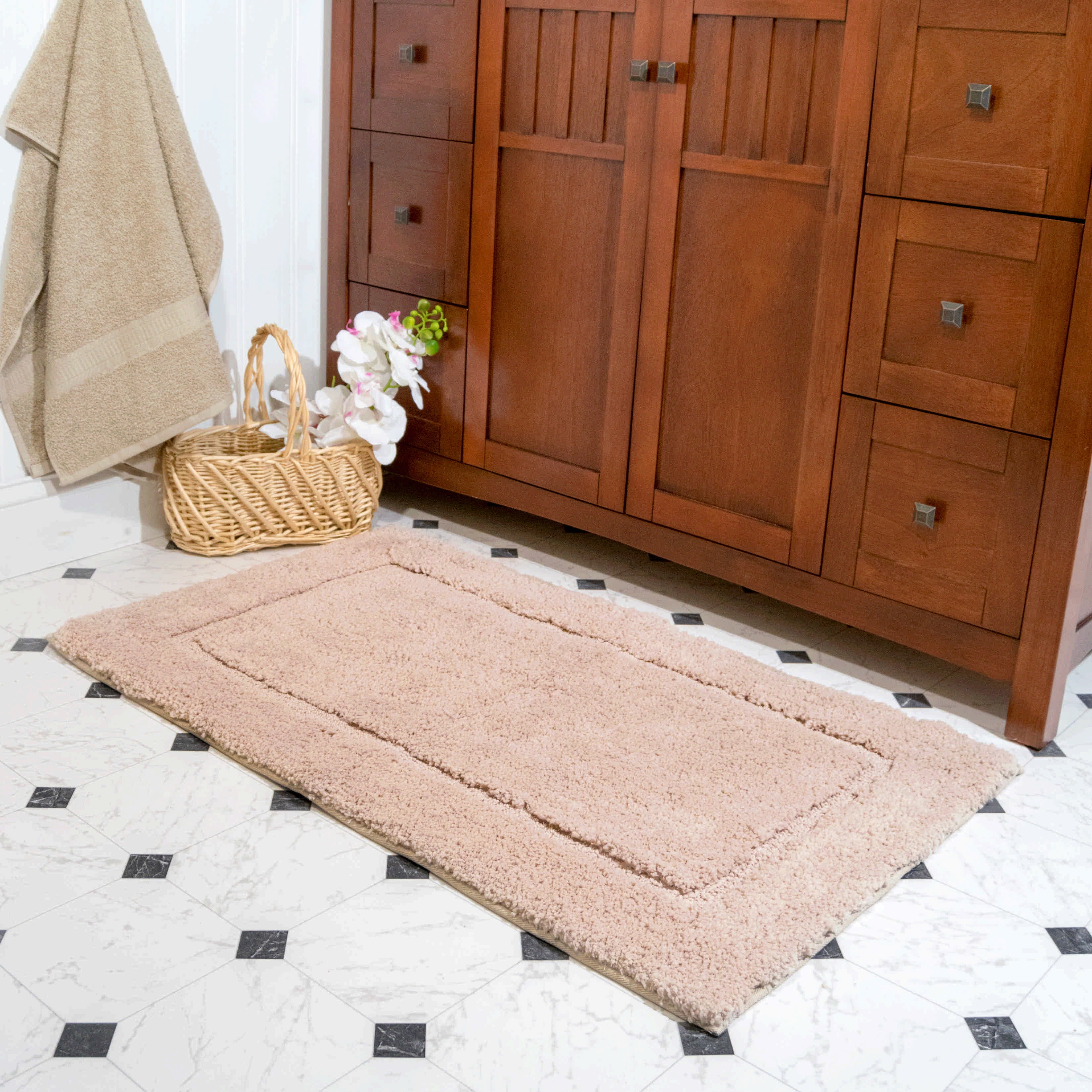 Chesapeake Microfiber Spa 2pc Taupe Bath Rug Set (23"x39" & 20"x34 ...