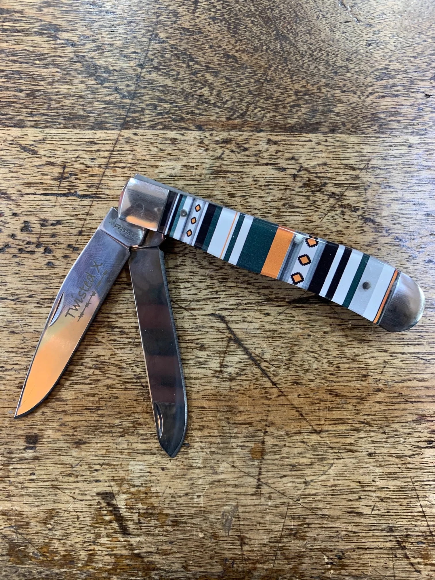 Twisted X Knife, 3 1/4" Stainless Steel Double Blade, Southwest Blanket ...