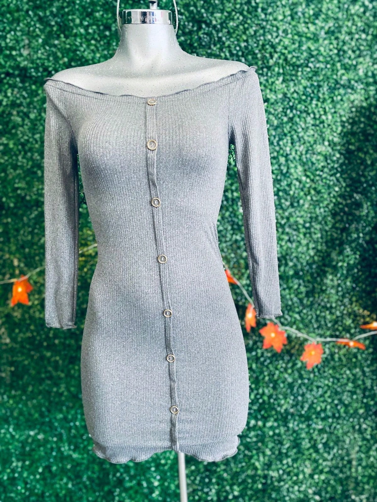 Vestido De Hombros Descubiertos Ajustado De Corte Lechuga Con Boton ...