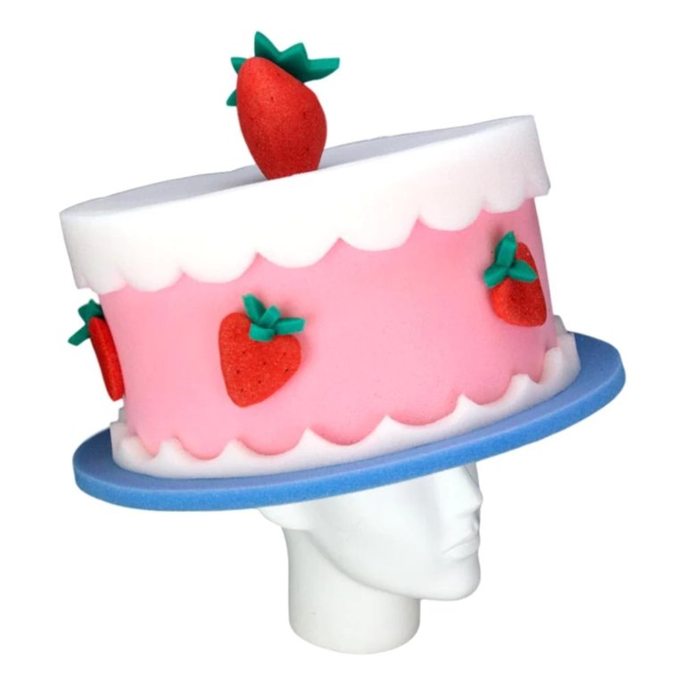 Strawberry Shortcake Hat Cake
