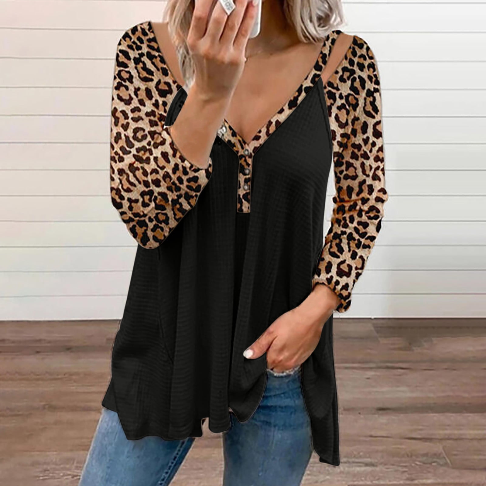 Click here for Cehvom Womens Casual Leopard Print Long Sleeve Spl... prices