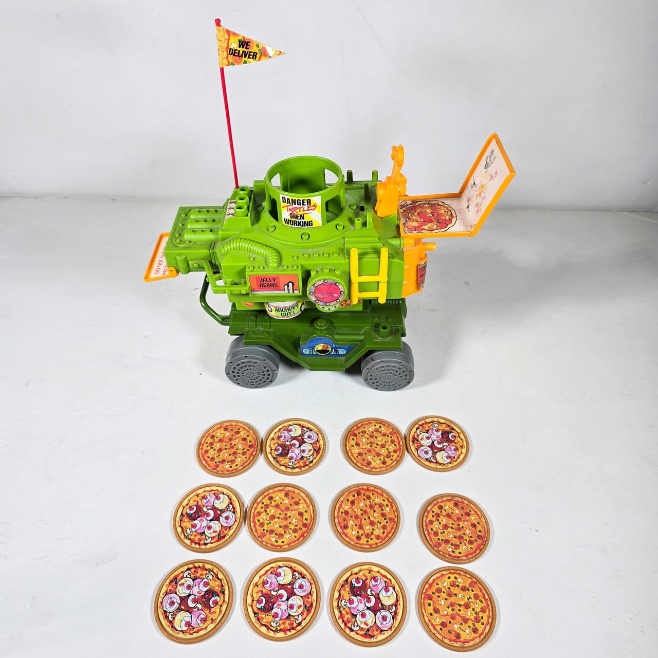 Open Box Vintage 1989 TMNT Pizza Thrower Tank Playmates 100% Complete ...