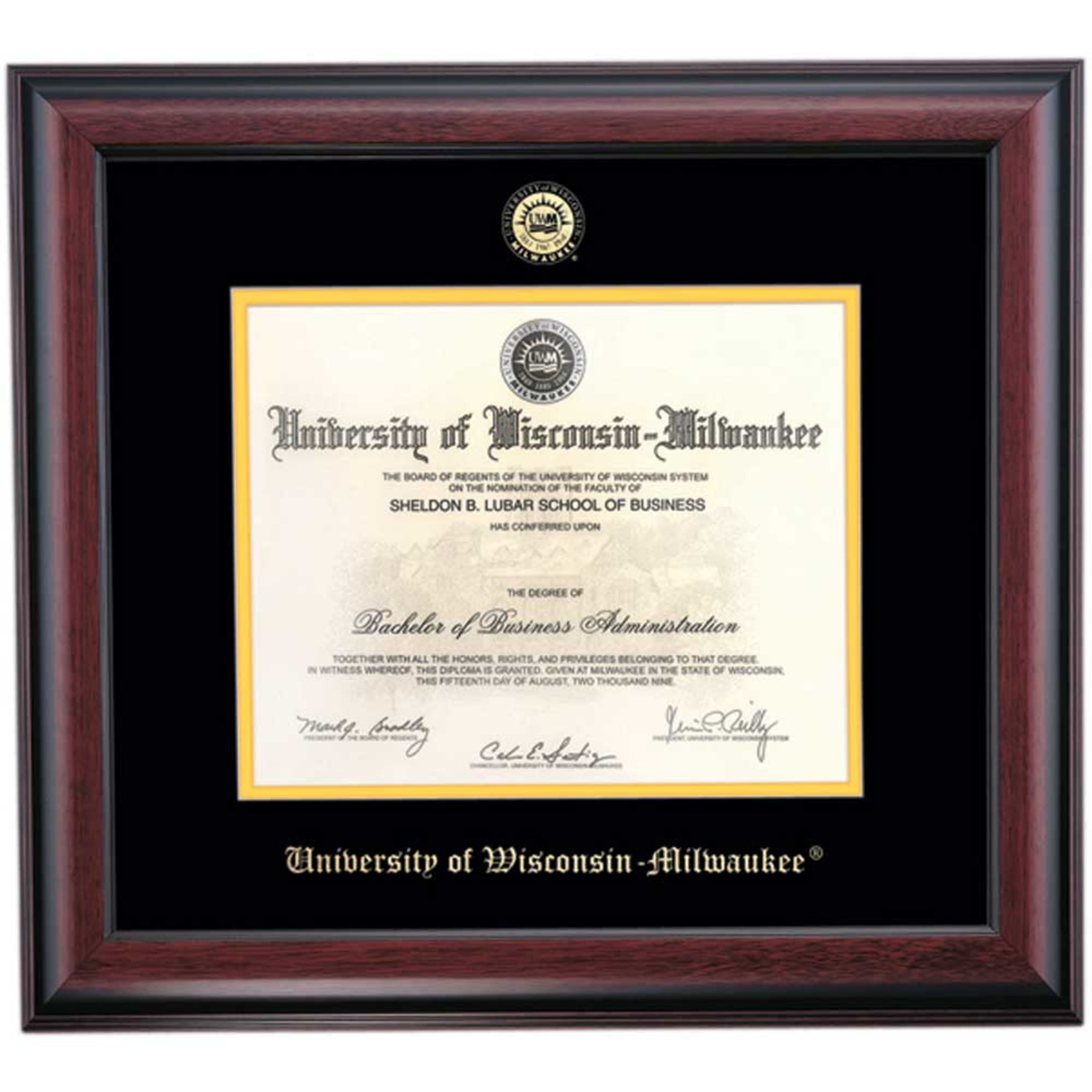 OCM Diploma Frame for University of Wisconsin-Milwaukee, 16" x 18 ...