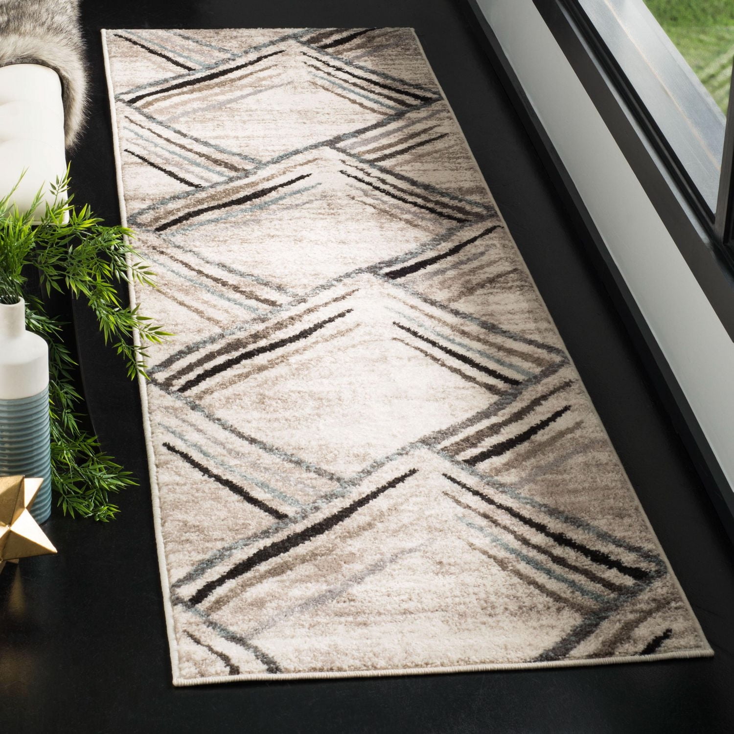 Click here for Safavieh Amsterdam Ravenna Geometric Diamonds Area... prices