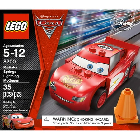 Disney Cars Cars 2 Radiator Springs Lightning McQueen Set LEGO 8200 ...