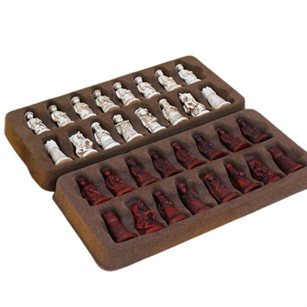 New Antique Chess Small Leather Chess Board Qing Lifelike Chess Pieces ...