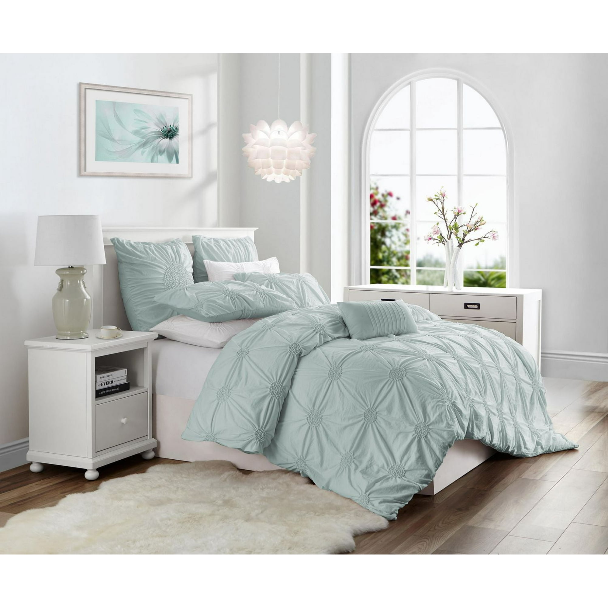 Click here for Swift Home Luxury Floral Ruched High Quality Duvet... prices