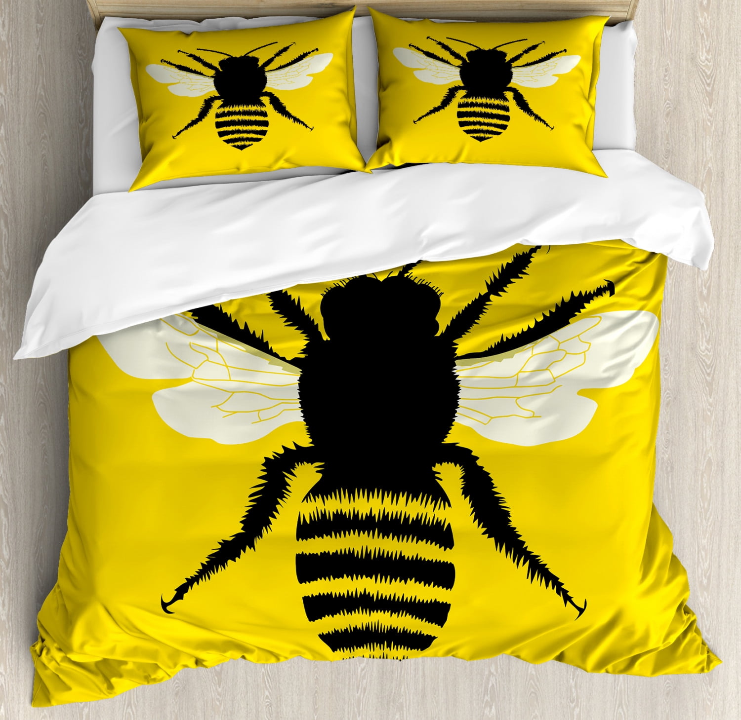 Queen Bee King Size Duvet Cover Set, Silhouette of Honeybee with ...